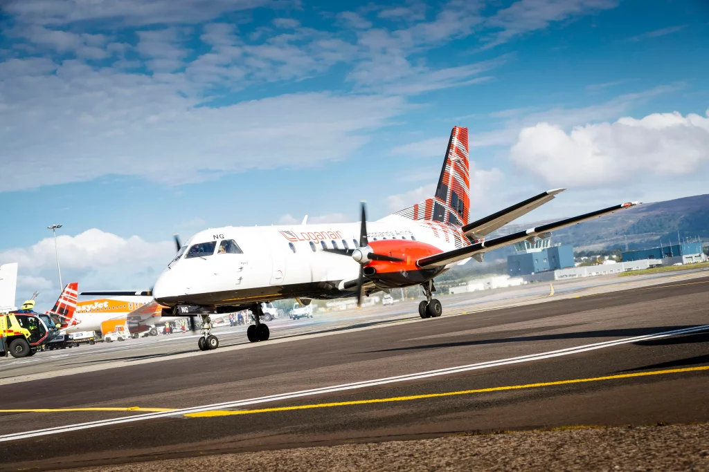 Shortest Flight In Scotland, Only 1 Minute In The Air - MyHaluan